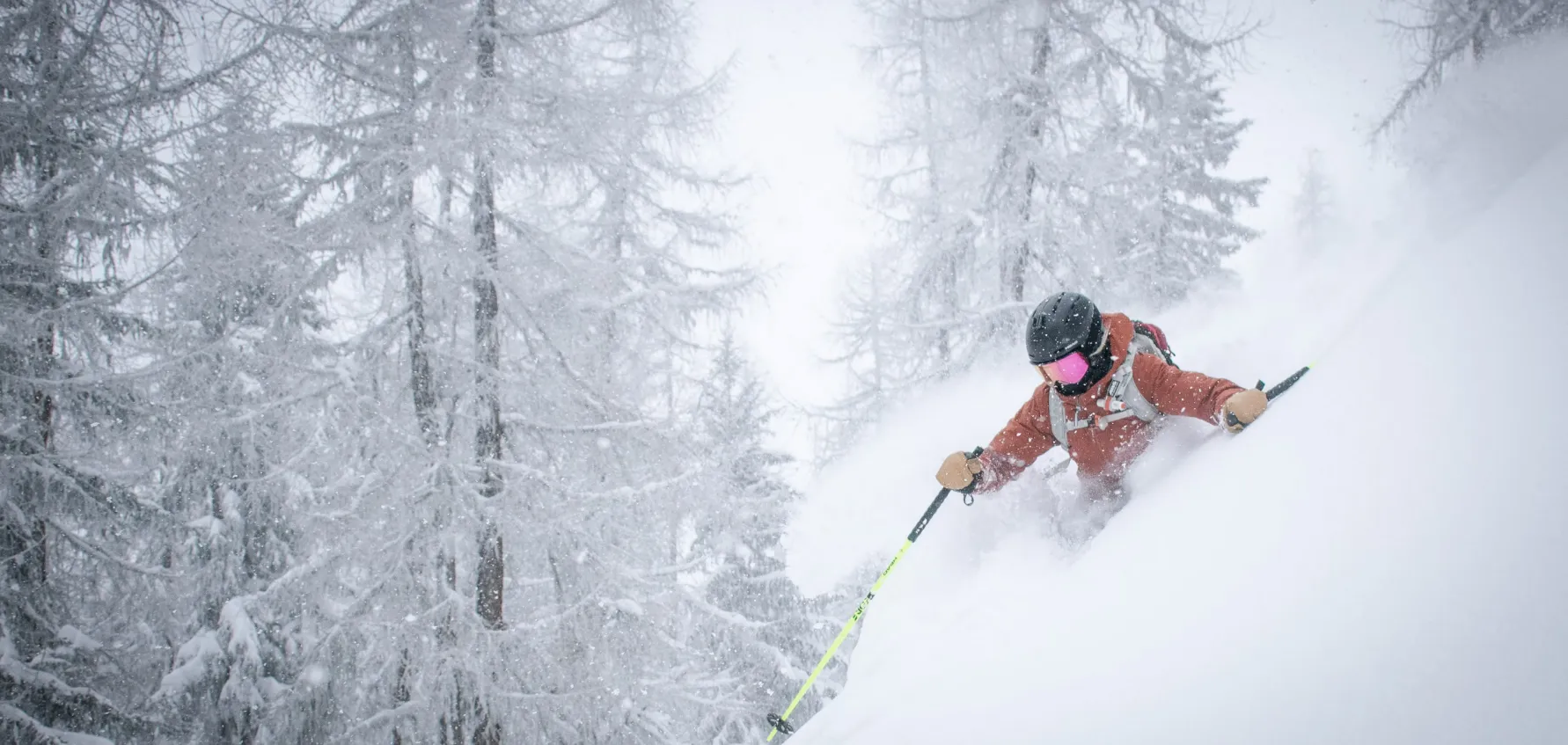 Explorez le Ski de Montagne au Mont Hereford – Aventure Backcountry au ...